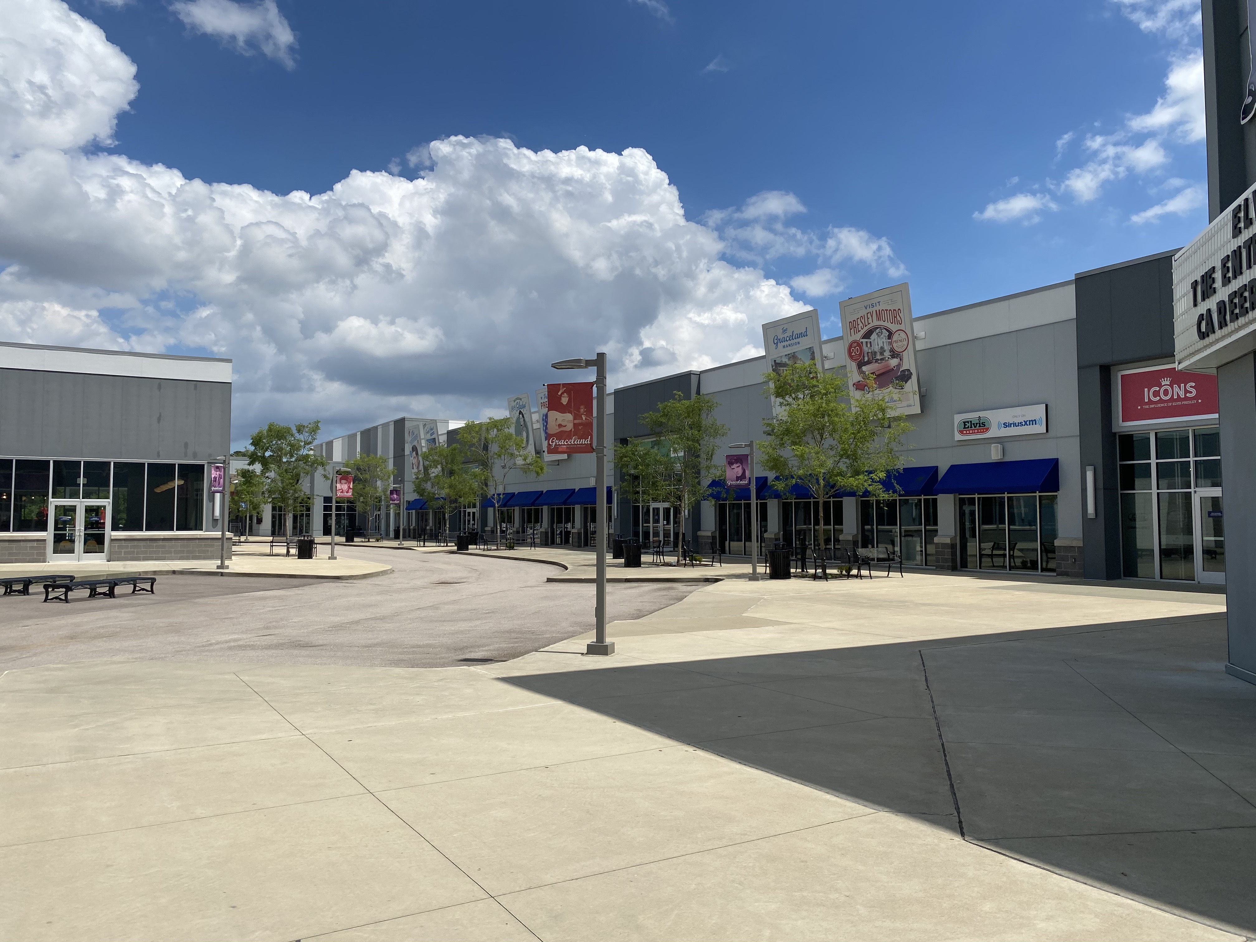 Elvis Presley Memphis Entertainment Complex | Mlb Destinations